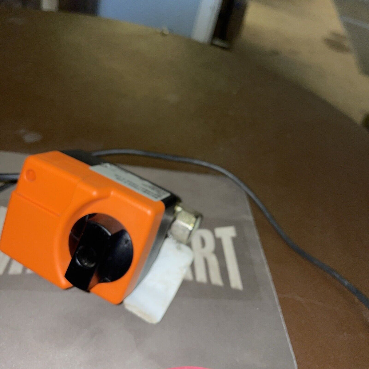 NEW BELIMO TR24-3 US 24V ROTARY ACTUATOR FOR 2 & 3 WAY BALL VAL...