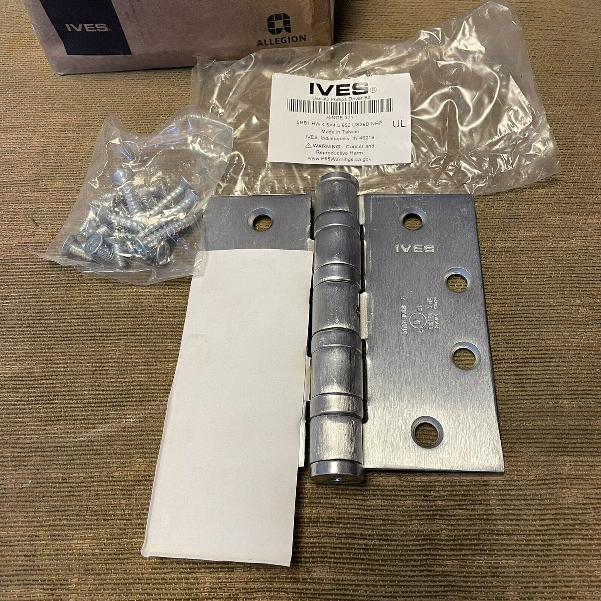 Ives 5BB1 – 4.5″ x 4.5″ Ball Bearing Hinge 3x | Mega Mart Warehouse