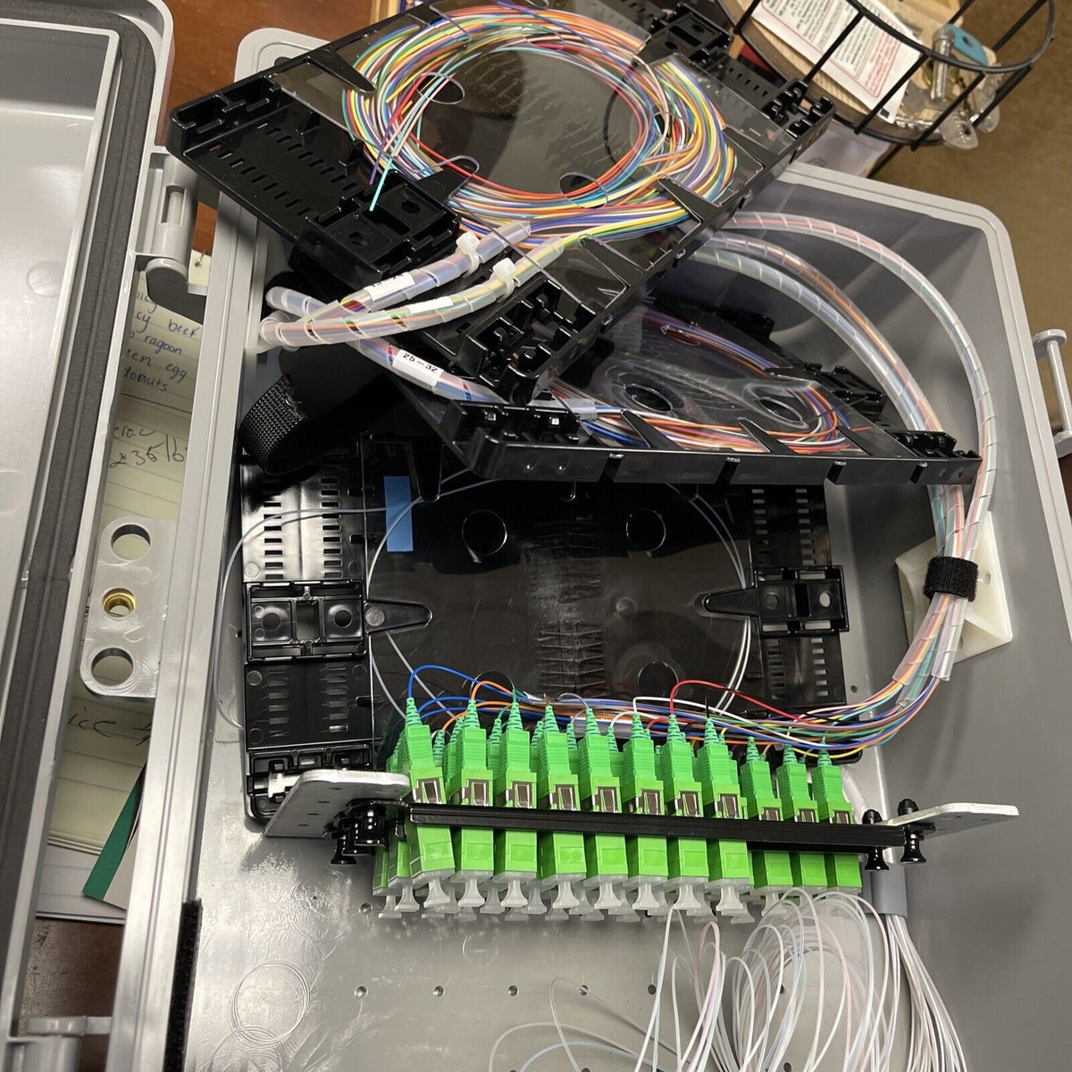 NEW CLEARFIELD 1X32 PLC SPLITTER BOX 19067-XBWF-11-SPLIT-BPLATE *FR...