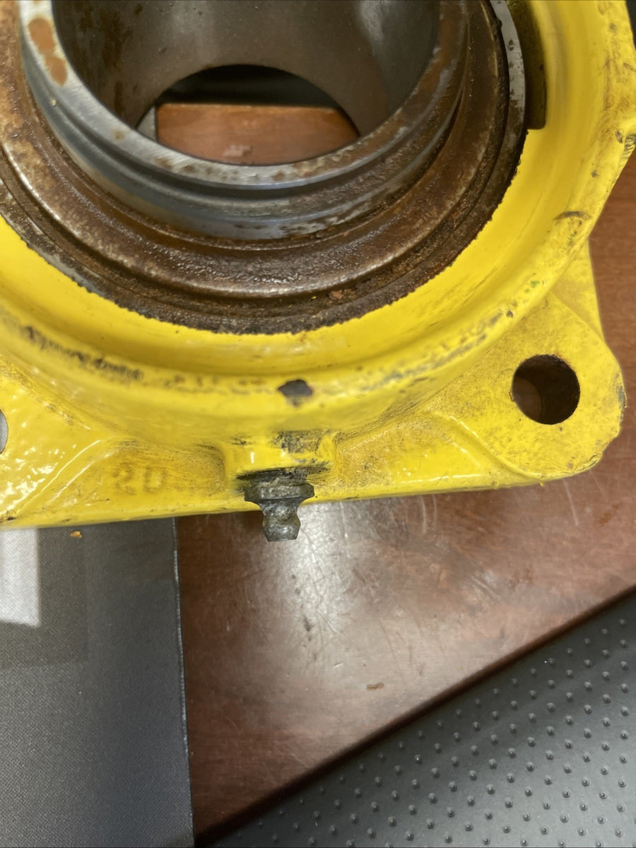 GENUINE KOMATSU FLANGE BEARING F203F *FREE SHIPPING* | Mega Mart Wa...