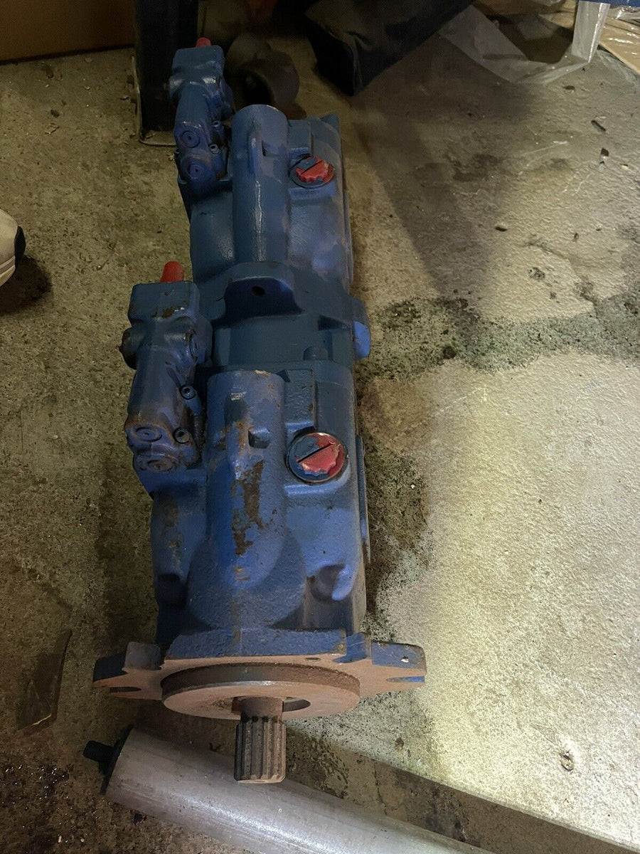 EATON TANDEM PUMP / PRESSURE COMPENSATED PISTON PUMP 429AK00110C/42...