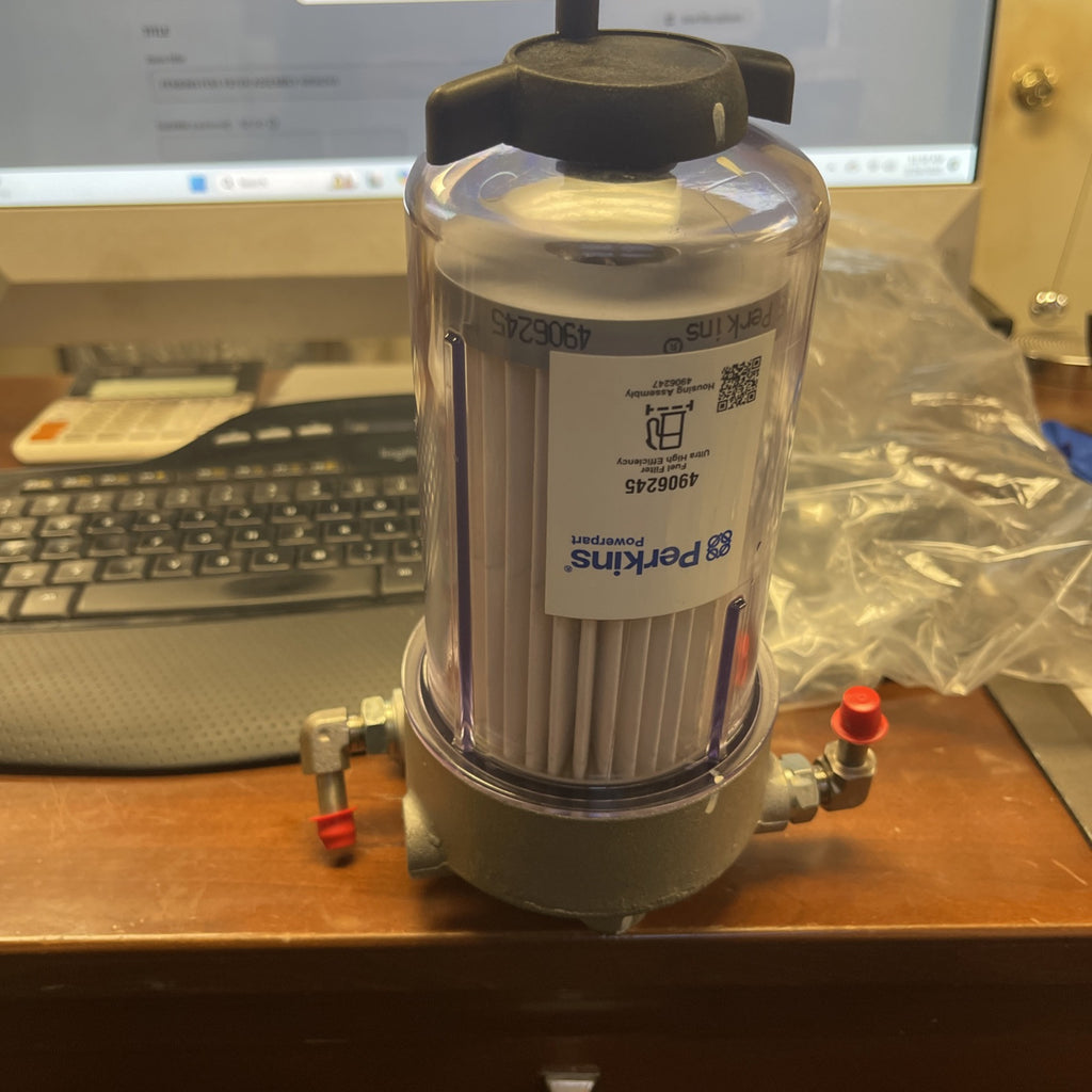 BRAND NEW PERKINS FUEL FILTER ASSEMBLY 4906245, 576692 *FREE SHIPPI...