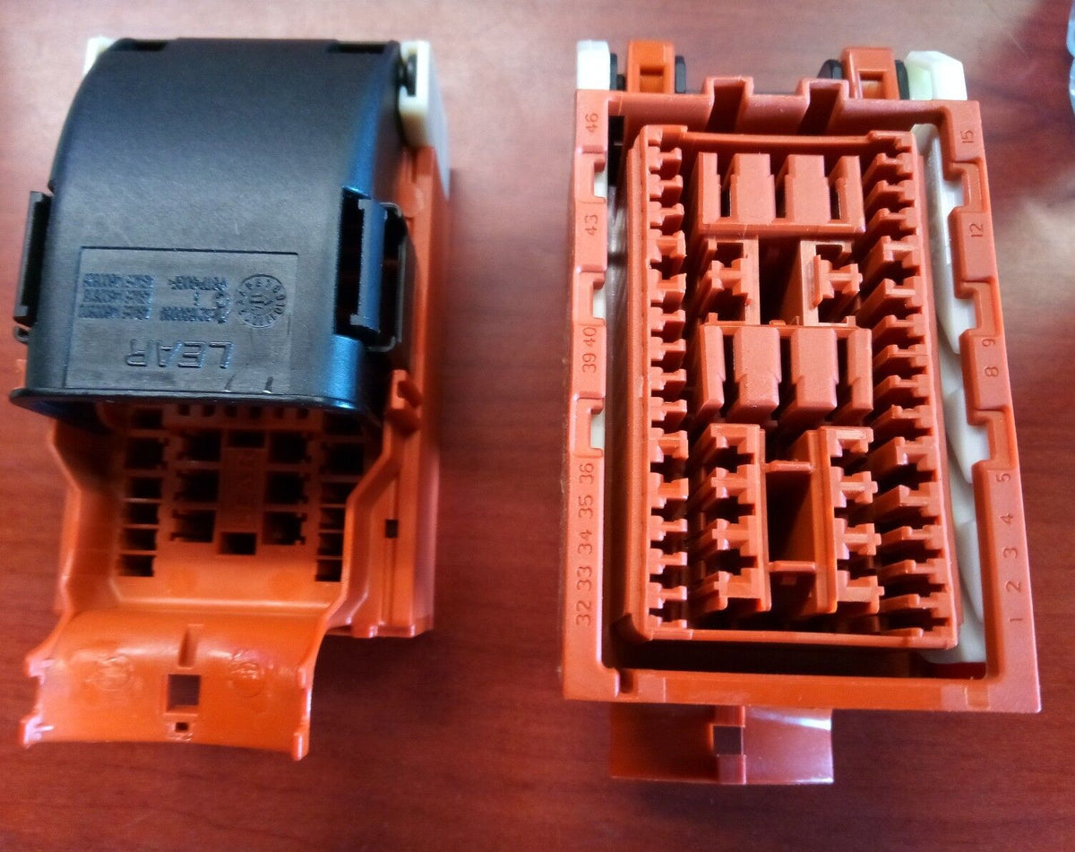 100 NEW FORD CONNECTOR 3M5T-14489-ZVC SLV, 46WAY, BN, PBT | Mega Ma...