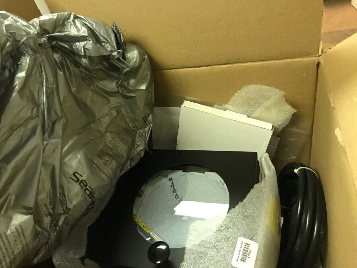 NEW Thermo Fisher Scientific 7 Day Free Standing Chart Temp Recorde...