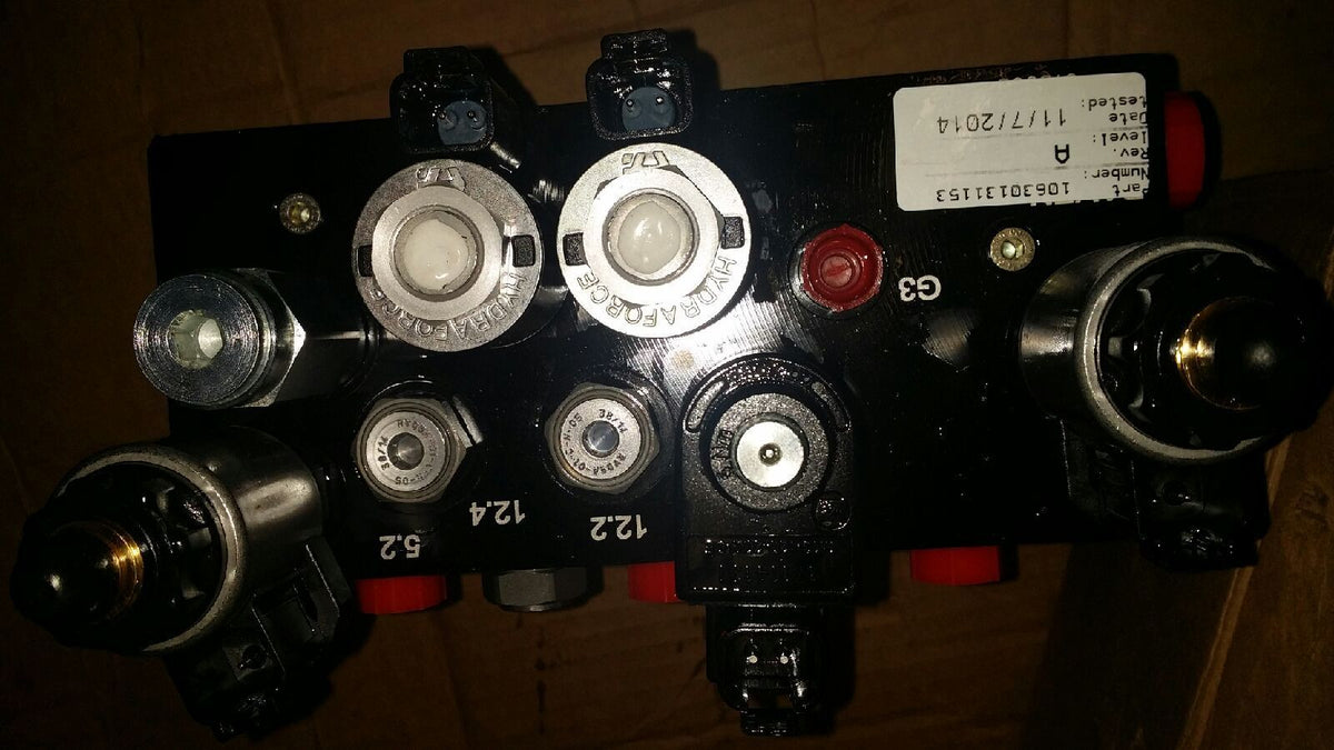 MILLER BOOM CONTROL HYDRAULIC VALVE, RAVEN INDUSTRIES 063-0131-153 ...