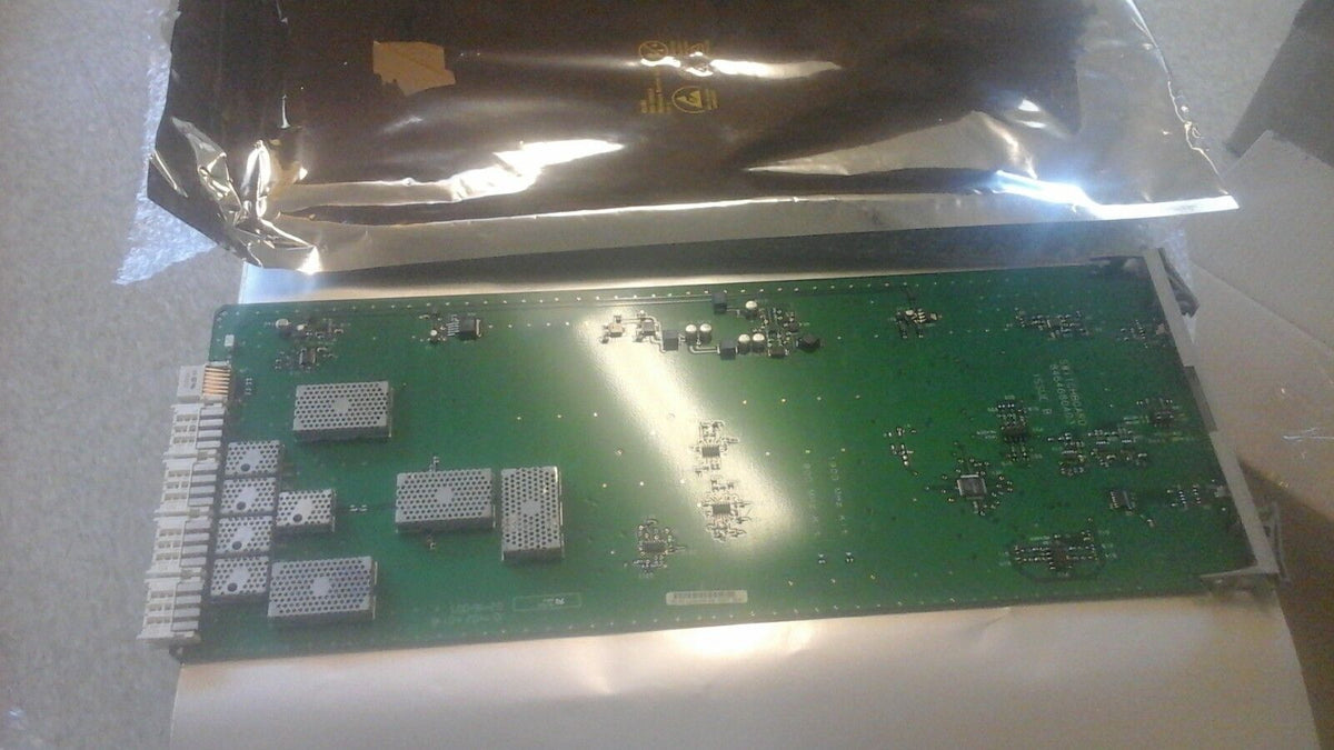 MOTOROLA SWITCHBOARD 8464680A03 | Mega Mart Warehouse