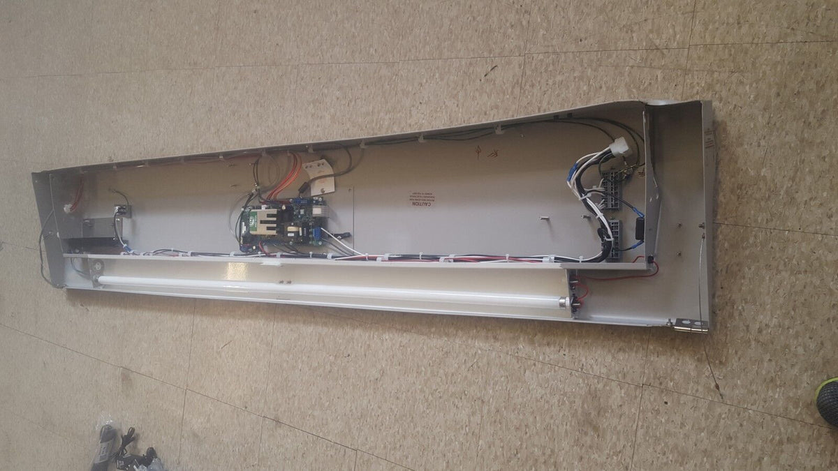 LabGard ES (Energy Saver) NU-677-600 6ft Class II, Type A2 CONTROL ...