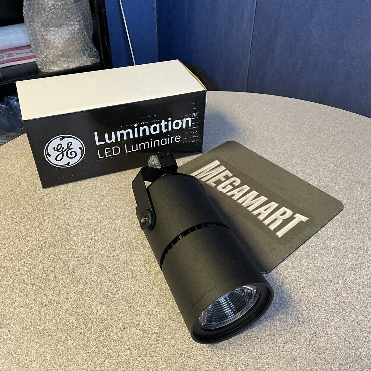 NEW GE Lumination LHS Series LED Luminaire Track Lights Black 3000K...