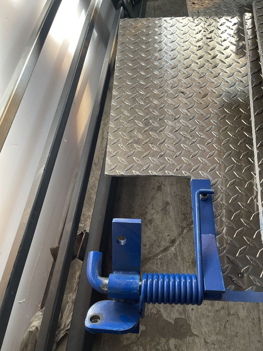 SPRING LOADED ALUMINUM DOCK PLATE 3500 LB CAPACITY, 41" X 49-6...