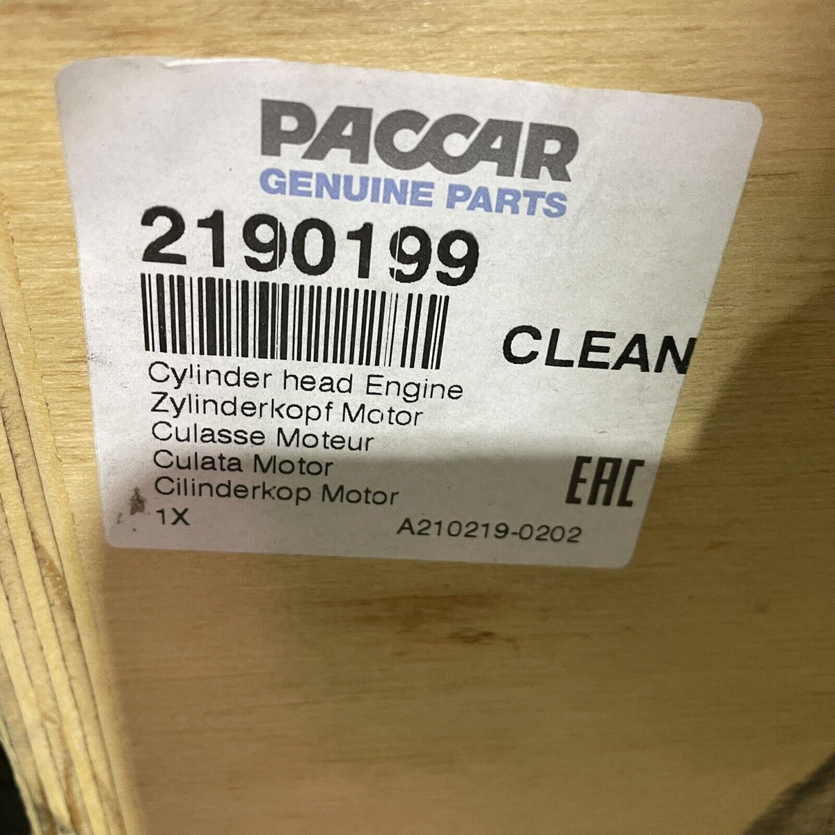 NEW GENUINE PACCAR EPA / Cylinder Head, MX - 13, EPA04/10 Part# 219...