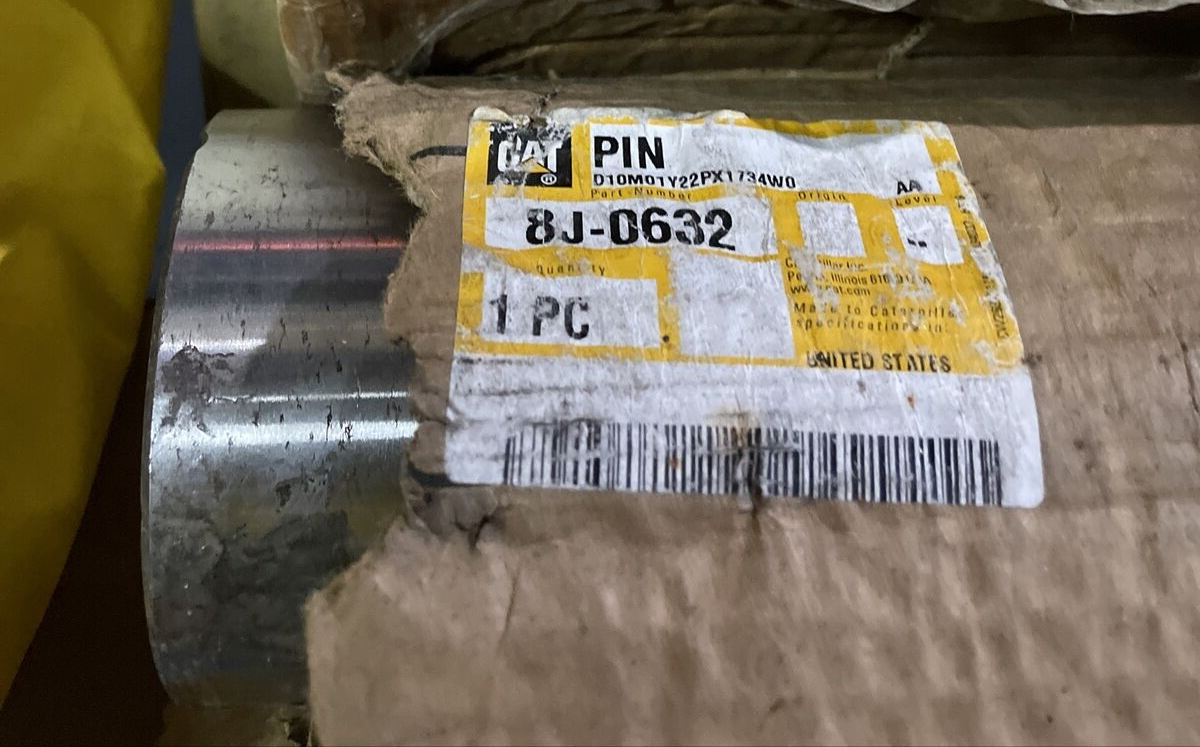 NEW GENUINE OEM CATERPILLAR 8J-0632: LINKAGE PIN | Mega Mart Warehouse