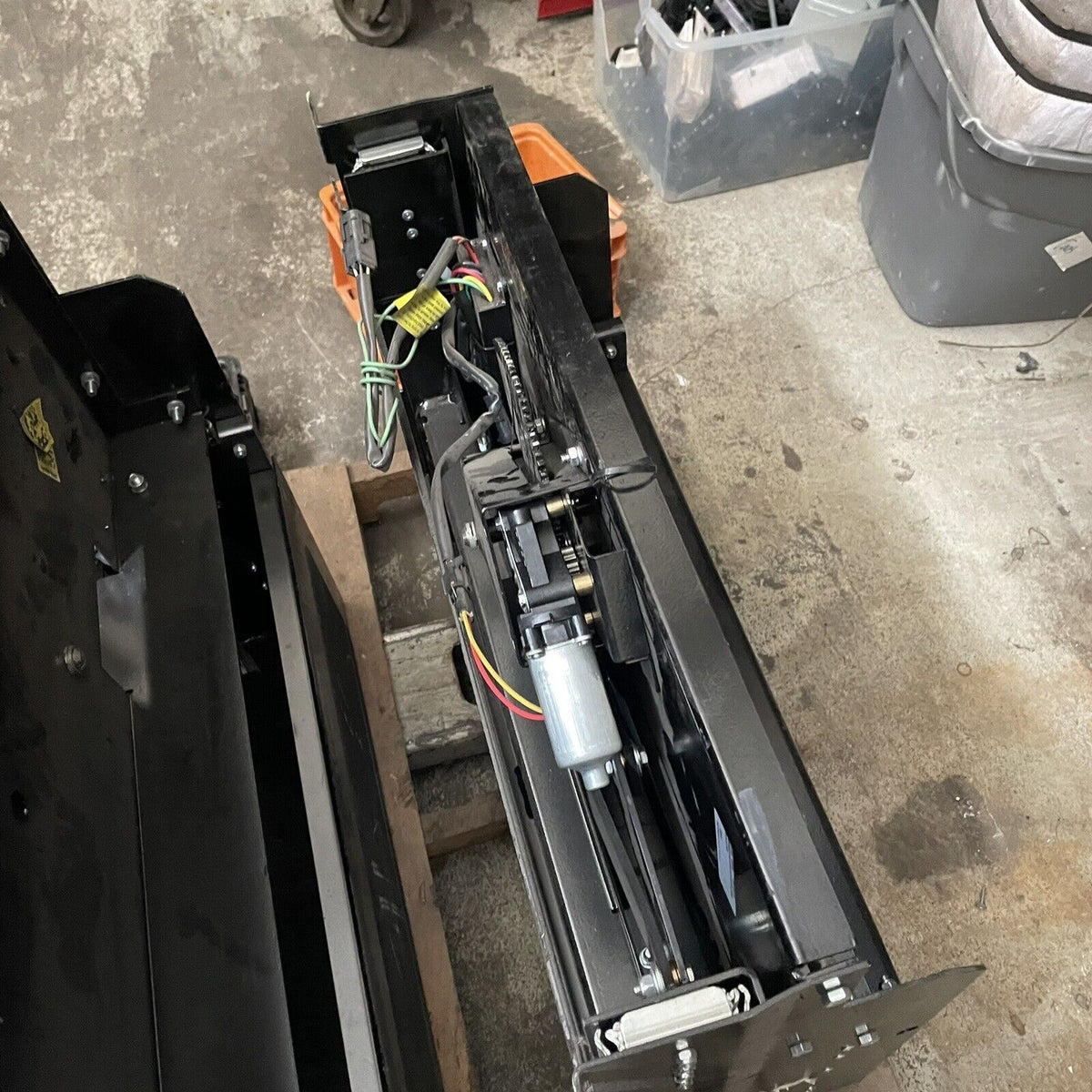 Replacement Steps, Motor & Control for RV Electric Steps 42 Ser...