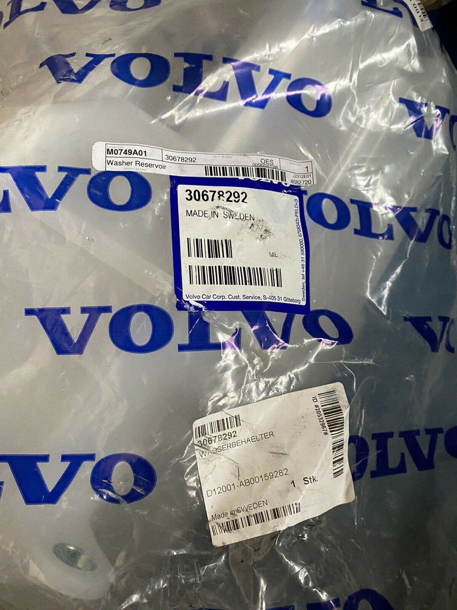 NEW Genuine Volvo Reservoir 30678292 | Mega Mart Warehouse