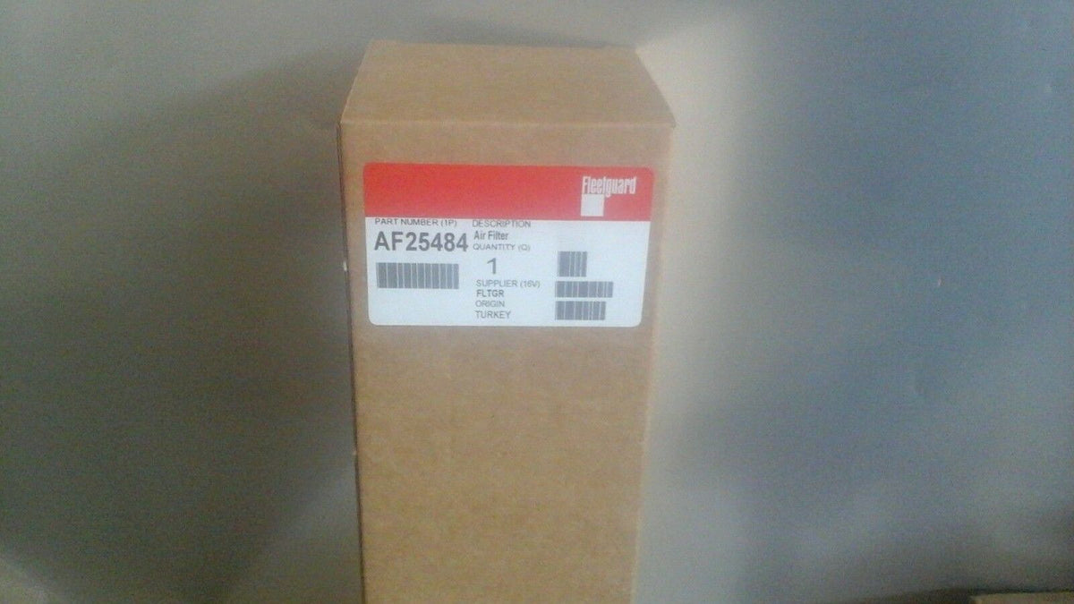 GENUINE Fleetguard Air Filter AF25484 | Mega Mart Warehouse