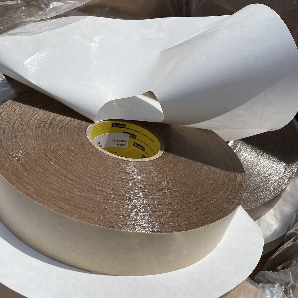 3M 465 Adhesive Transfer Tape -1.875 IN X 180.00 YDS, 6 ROLLS | Meg...