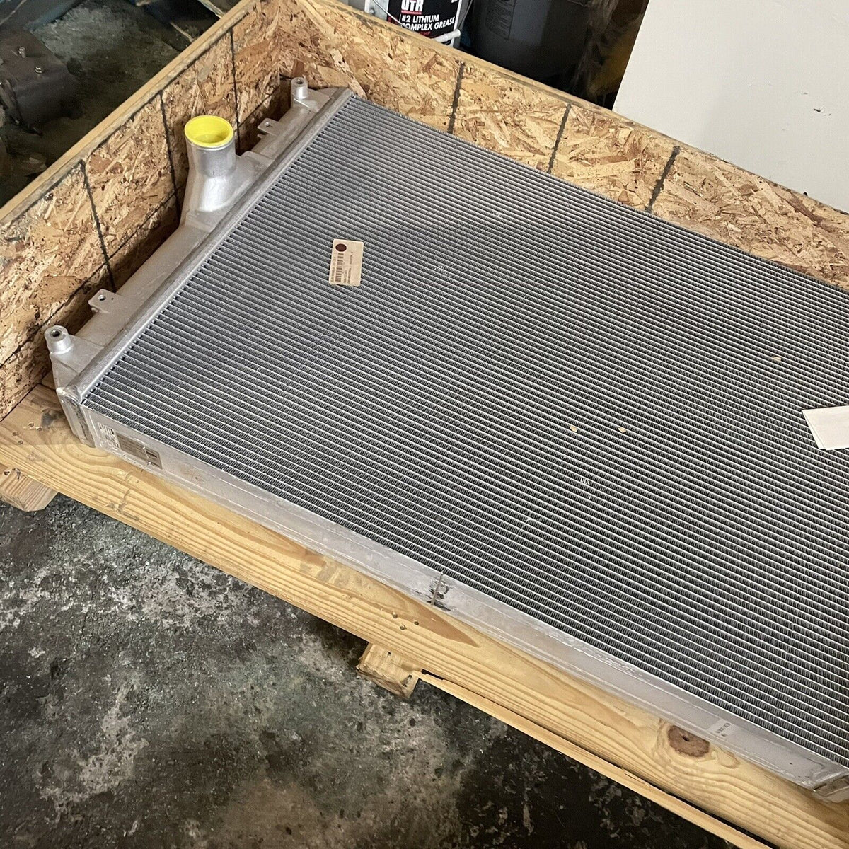 NEW GENUINE OEM RADIATOR 47554604 -CNH/NEW HOLLAND | Mega Mart Ware...