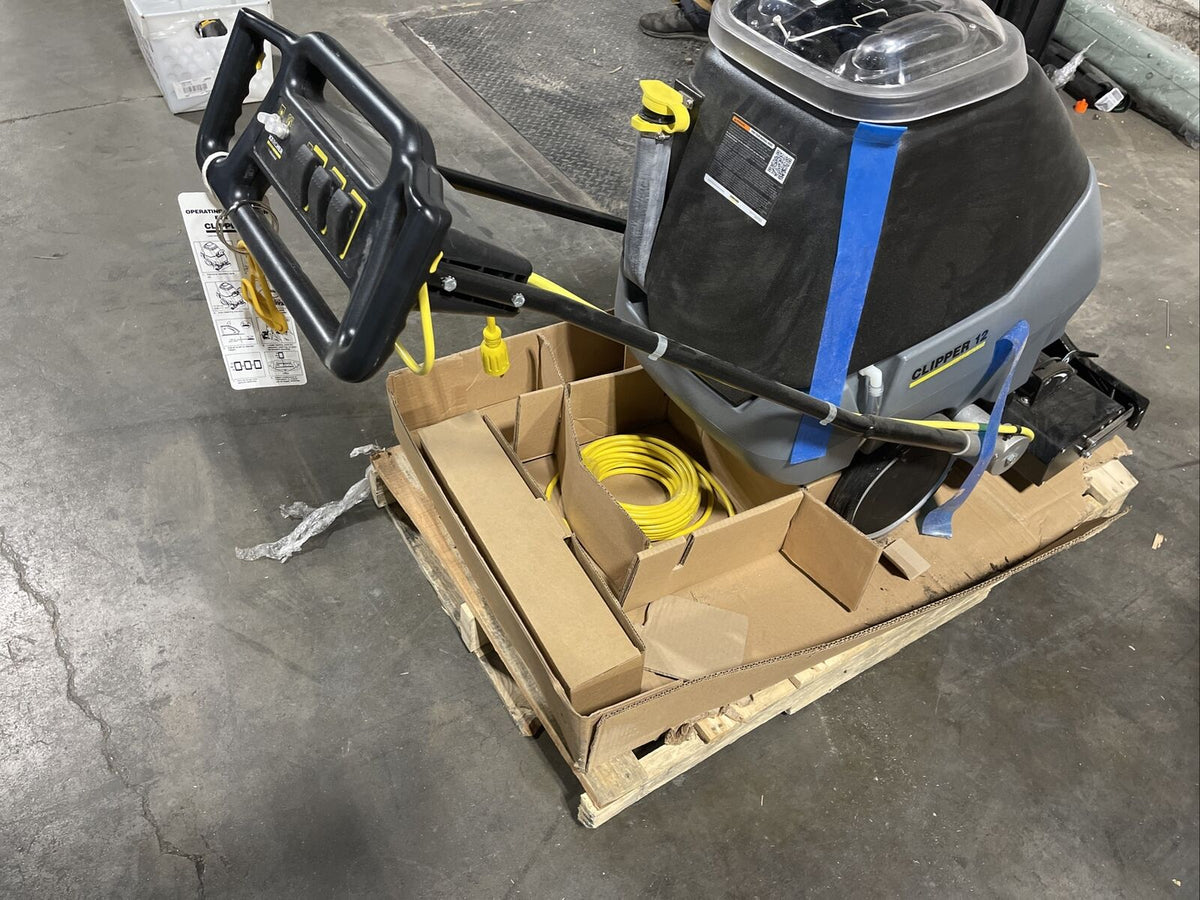 NEW Windsor Clipper Professional Commercial Grade Carpet Extractor....