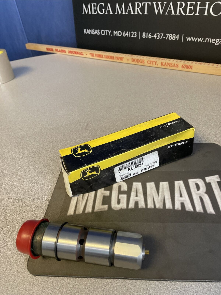 NEW John Deere Original Equipment Breakaway Coupler #RE18834 | Mega...