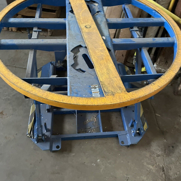 Used self leveling airbag operated pallet carousel skid positioner ...