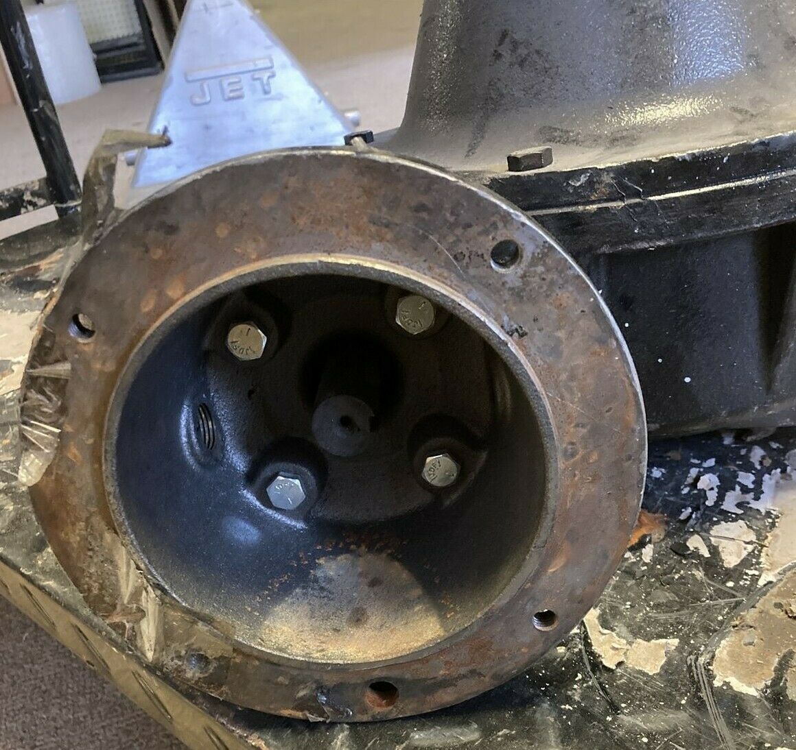 GENUINE OEM VALLEY GEARBOX | Mega Mart Warehouse