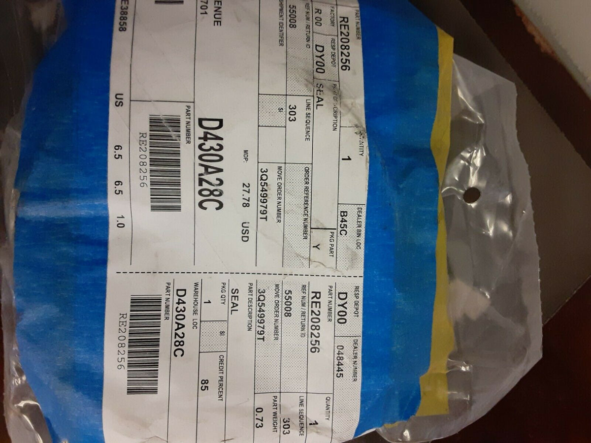 RE208256 Tractor MFWD Hub Seal Fits John Deere 4050 4250 4450 4650 ...